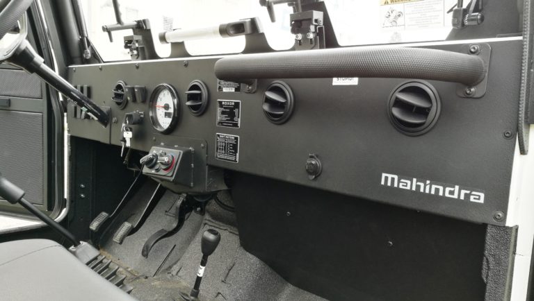 Mahindra Roxor | Hard Cabs